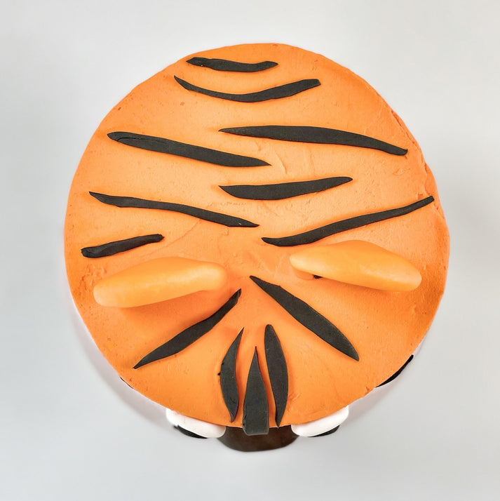 Tigga Tiger DIY Cake Kit - Roar Your Way To Cake Success – Clever Crumb
