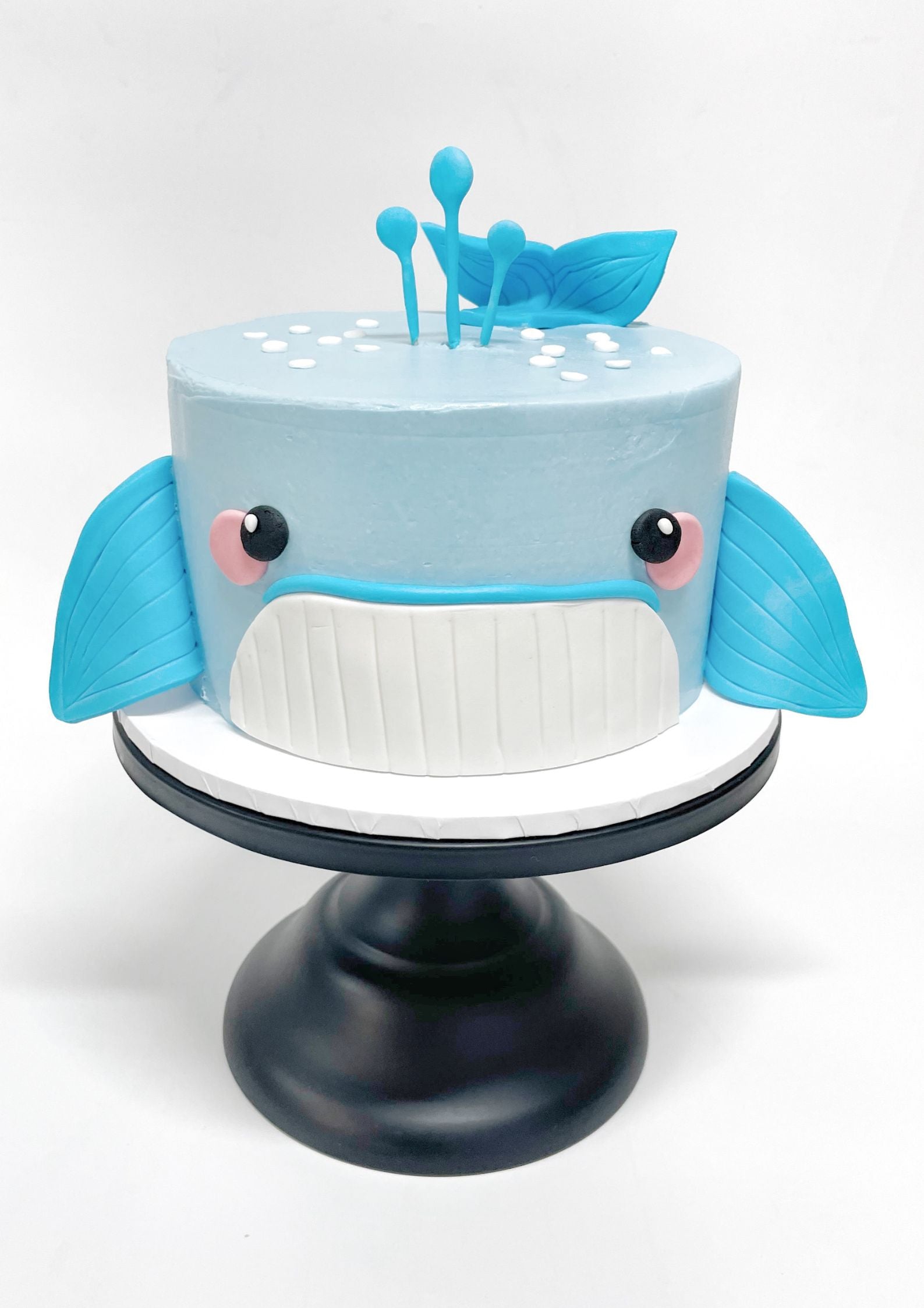 Wally Whale Cake Kit – A Whale Cake That Makes a Splash! – Clever Crumb