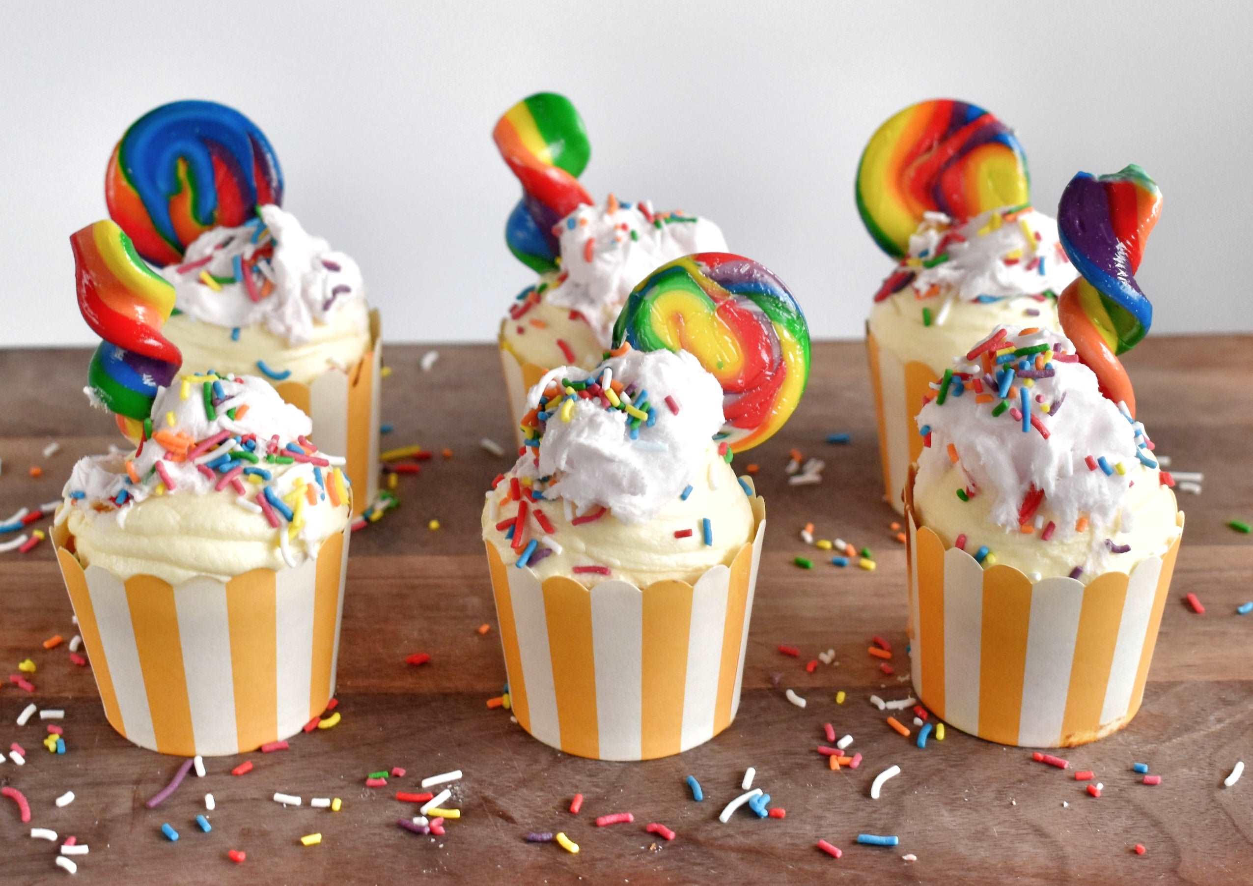 DIY CUPCAKE KITS – Clever Crumb